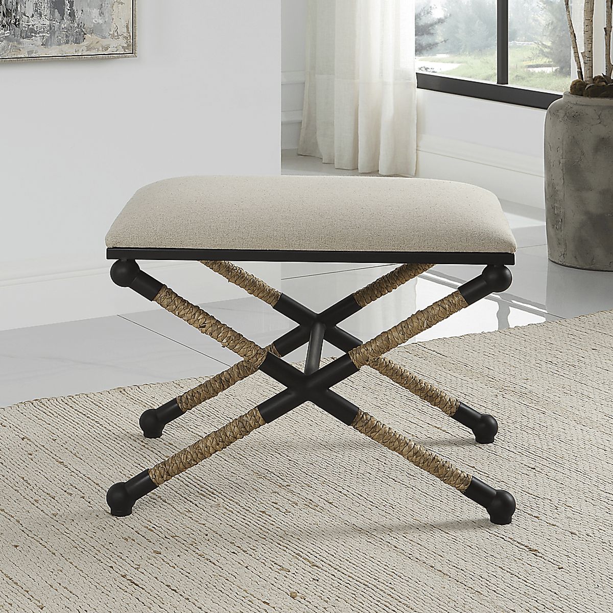 Erixa Black Black,Colors Bench | Rooms to Go
