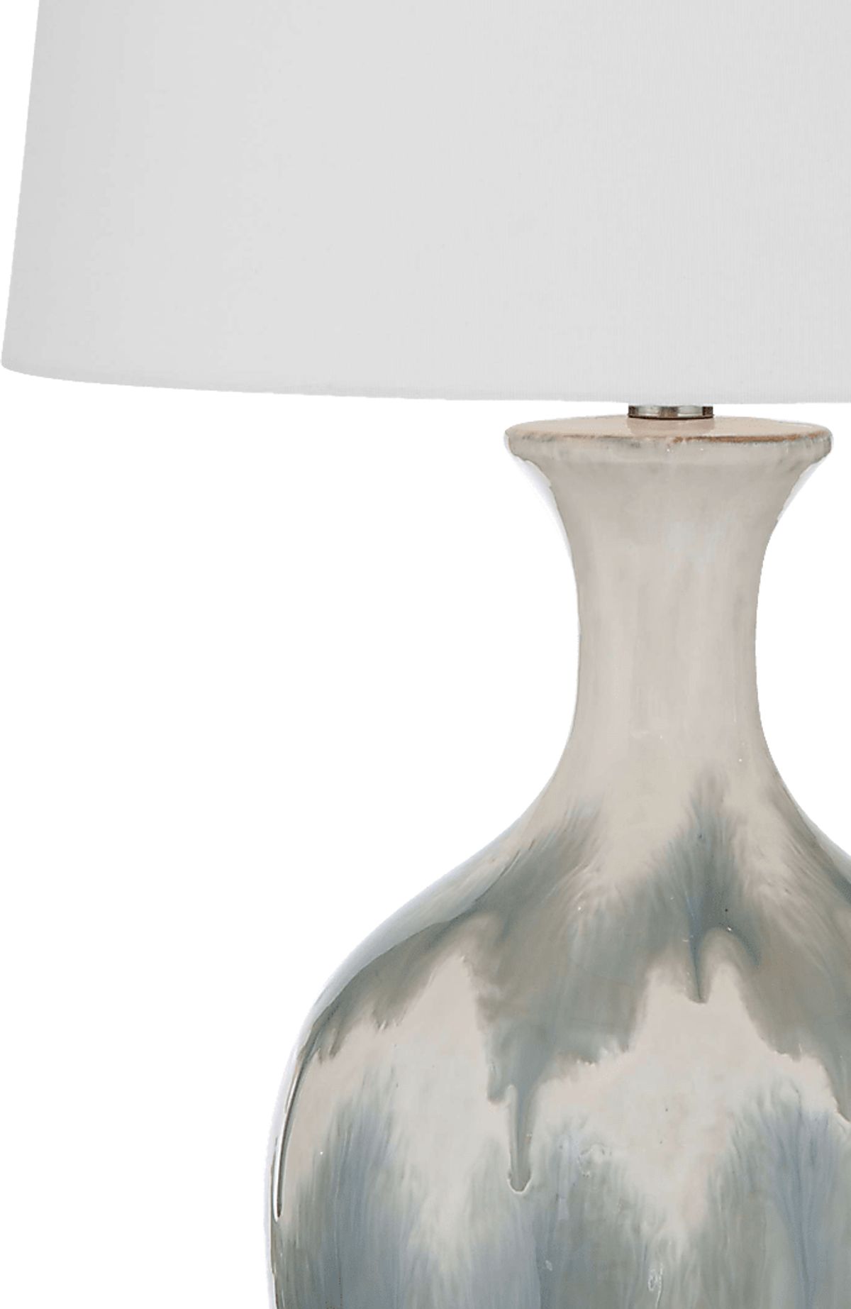 Fairford Lane Gray Table Lamp | Rooms to Go