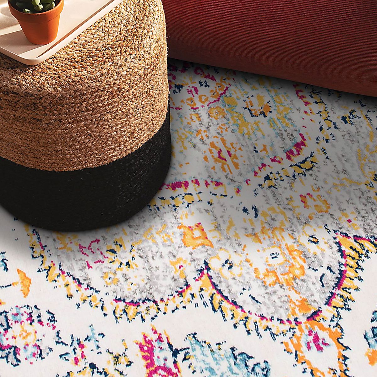 Fayian Gray Rugs | Rooms to Go