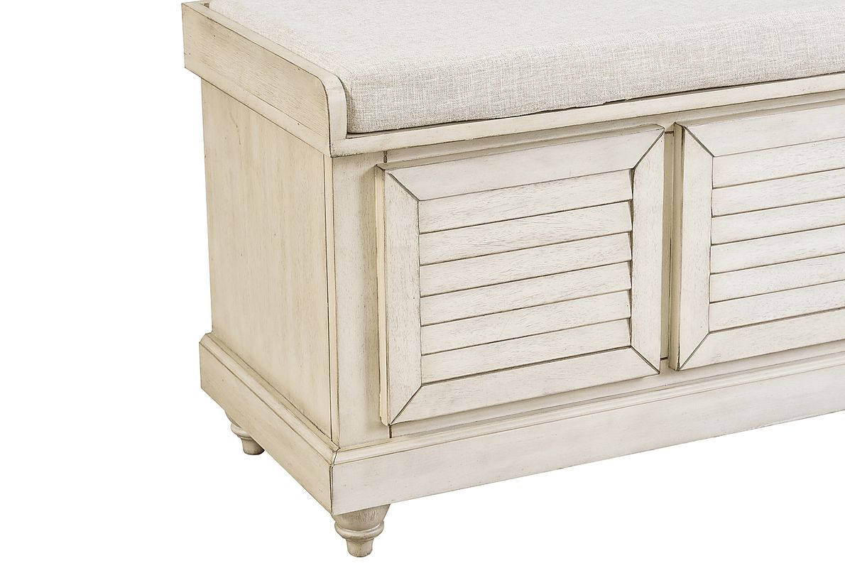 Fourwood White Storage Bench - Rooms To Go