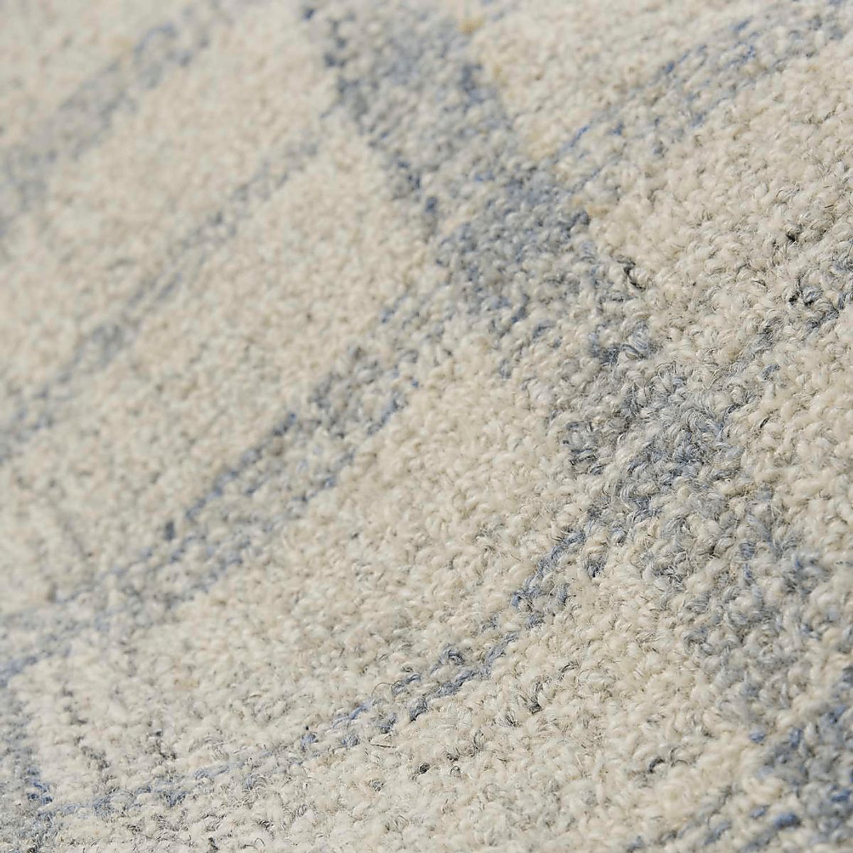 Freyan Beige Rug | Rooms to Go