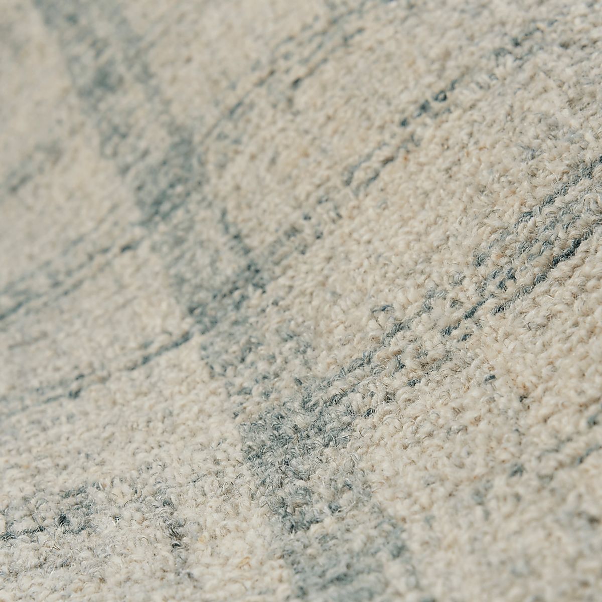 Freyan Green Rug | Rooms to Go