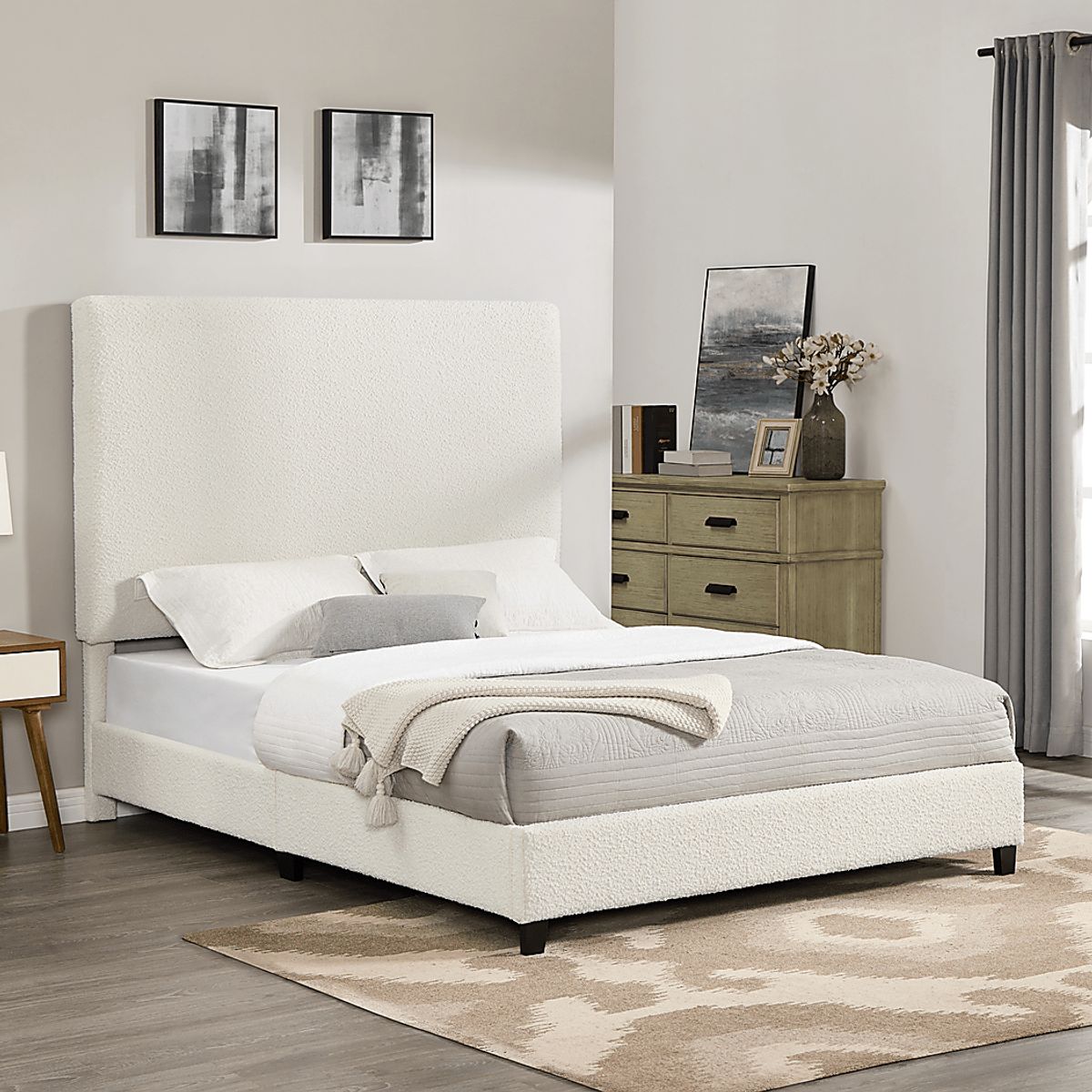 Fyna White Colors,White Beige Boucle Queen Bed | Rooms to Go
