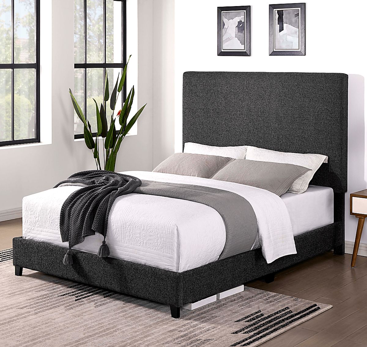 Fyna Gray Queen Bed | Rooms to Go