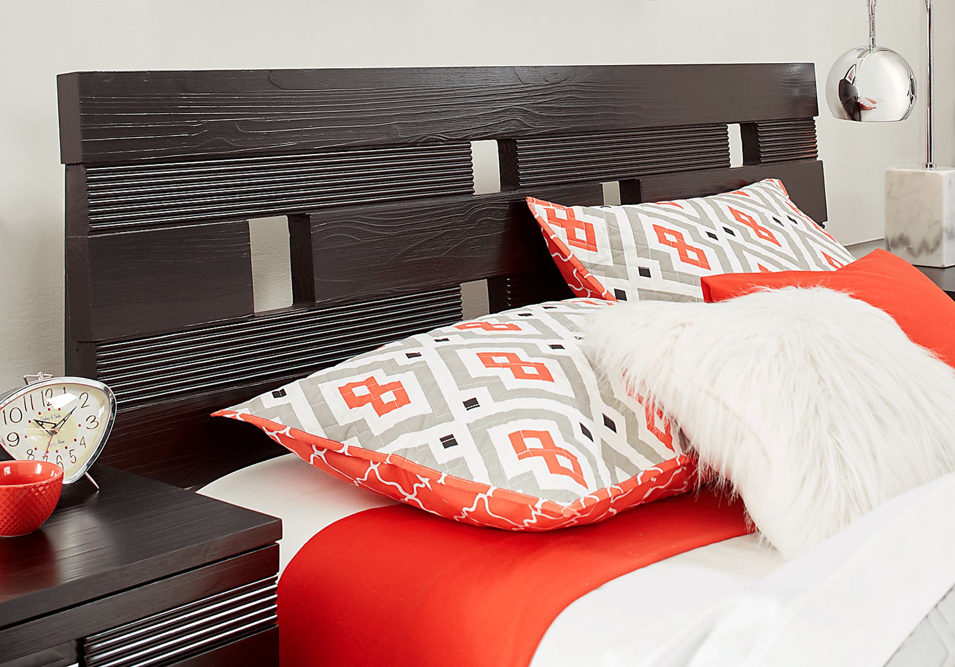 Gardenia Black Black Colors 3 Pc Queen Bed Rooms to Go