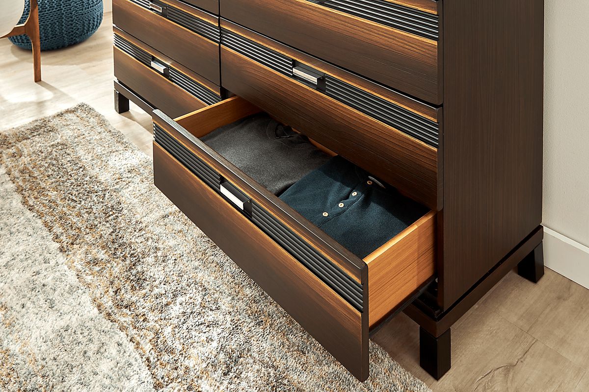 Gardenia 5 Pc Brown Queen Bedroom Set With 3 Pc Queen Bed, Dresser ...