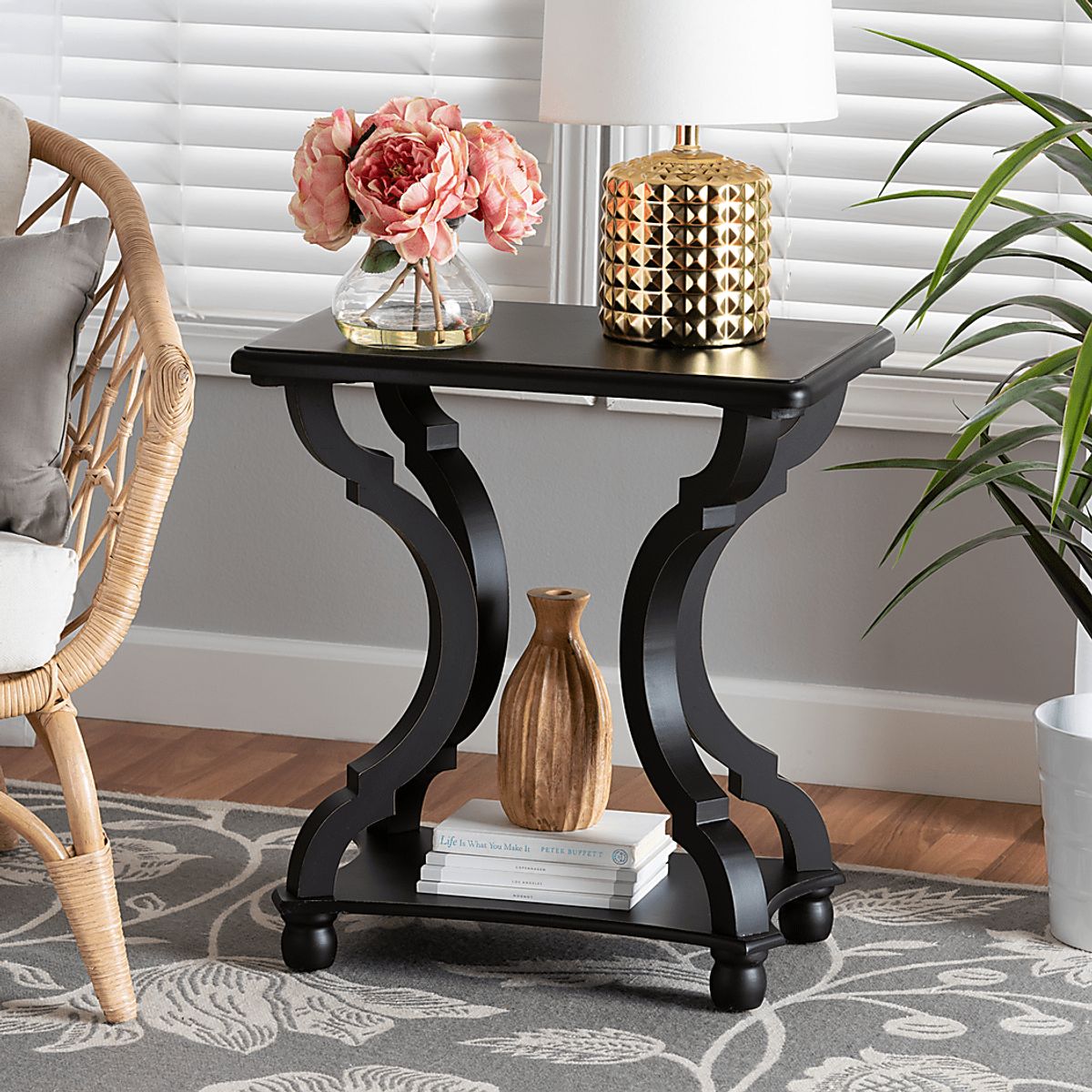 Grognet Black Black,Colors End Table | Rooms to Go