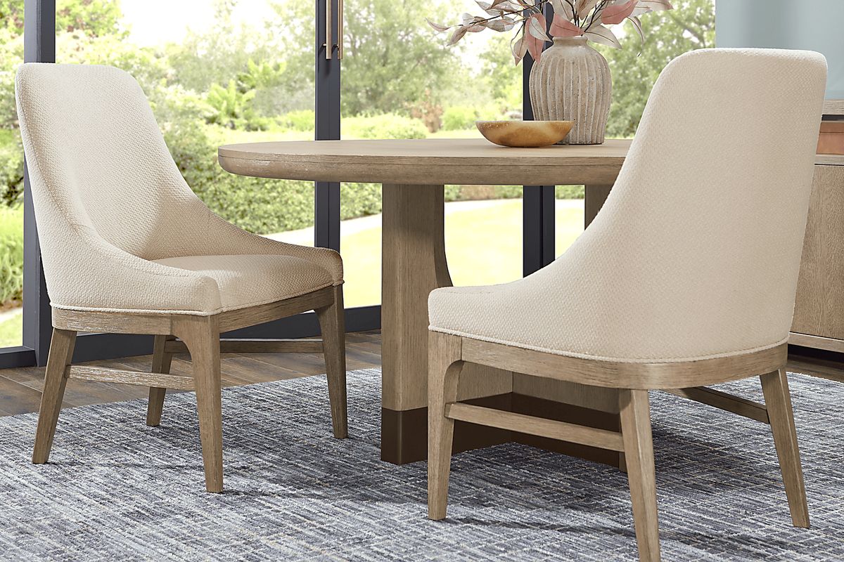 Halverson 5 Pc Honey Light Wood Dining Room Set With Round Dining Table ...