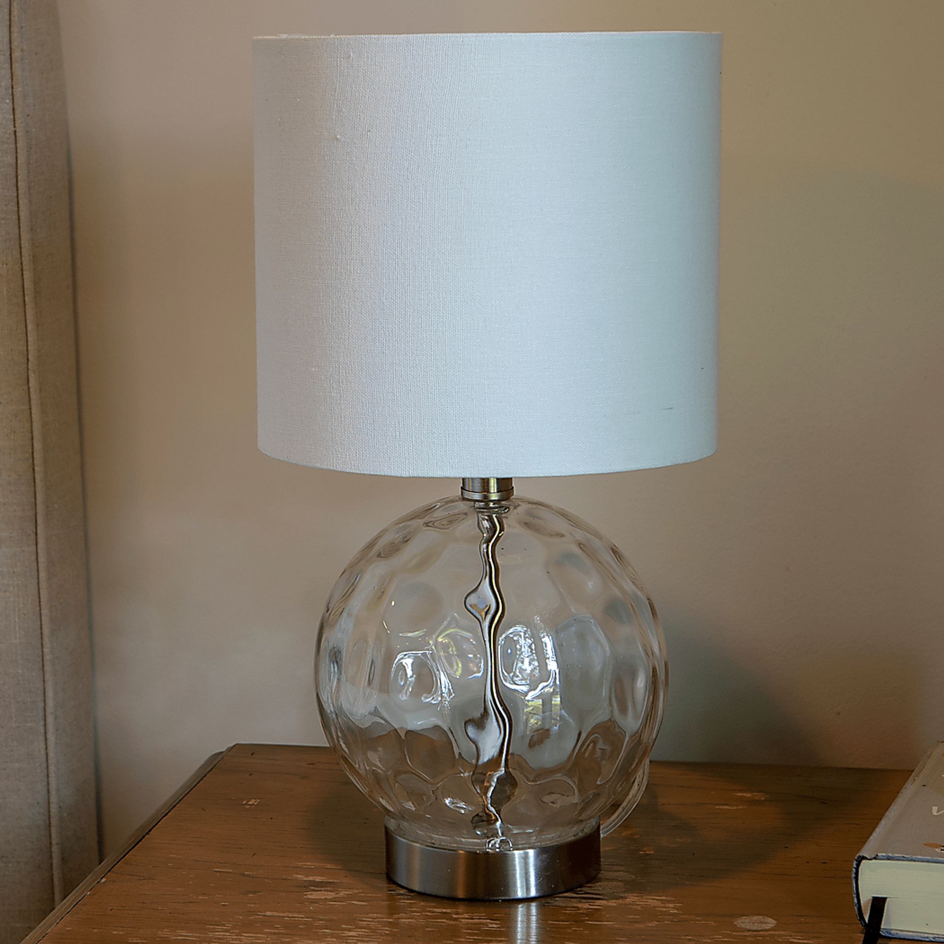 Hansley Table Lamp | Rooms to Go