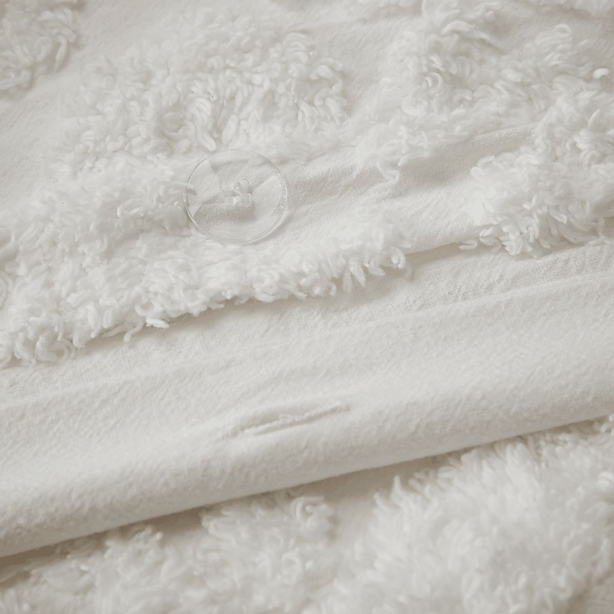 Hendee White Cotton Fabric 3 Pc Full/Queen Duvet Set | Rooms to Go