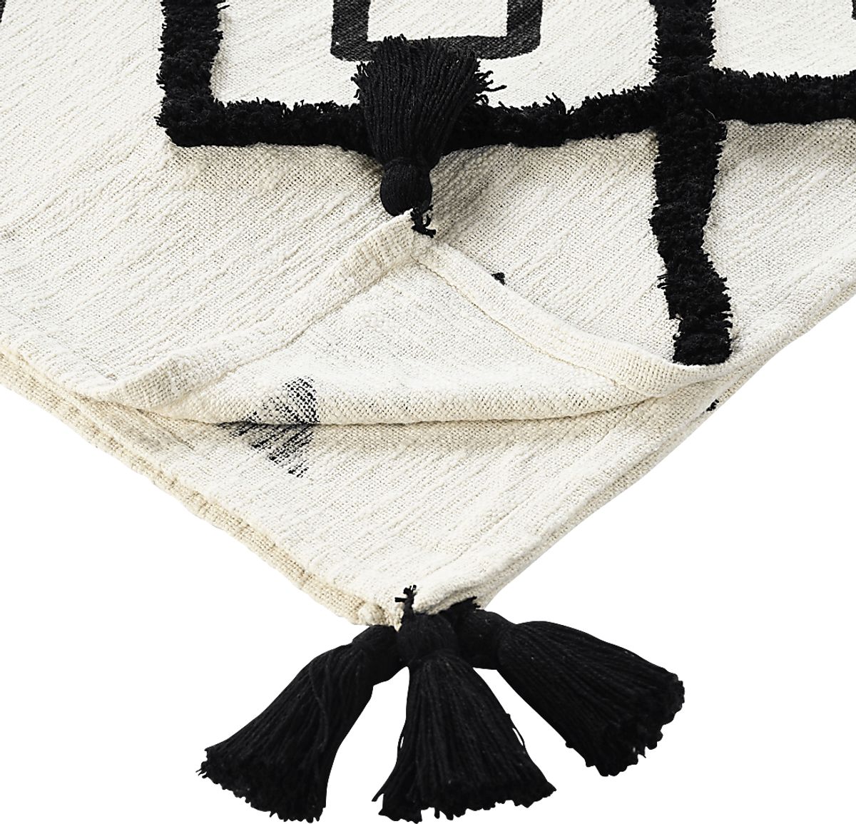 Hookstone VIII Black,White Throw Blanket | Rooms to Go