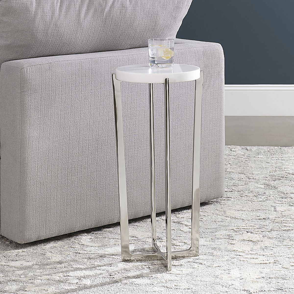 Hoylake White Colors,White Accent Table | Rooms to Go