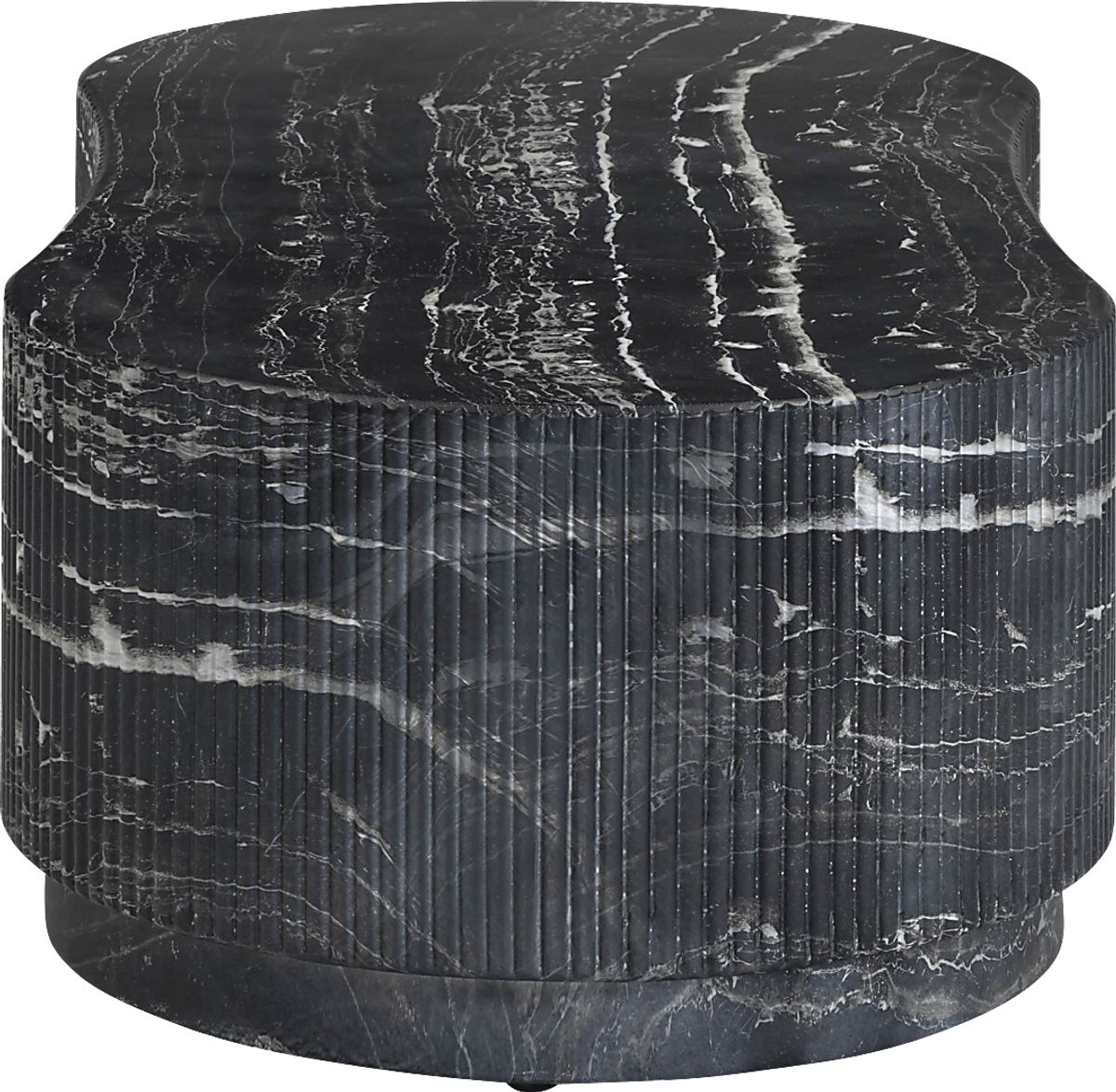 Huntingly Black Outdoor Cocktail Table | Rooms to Go