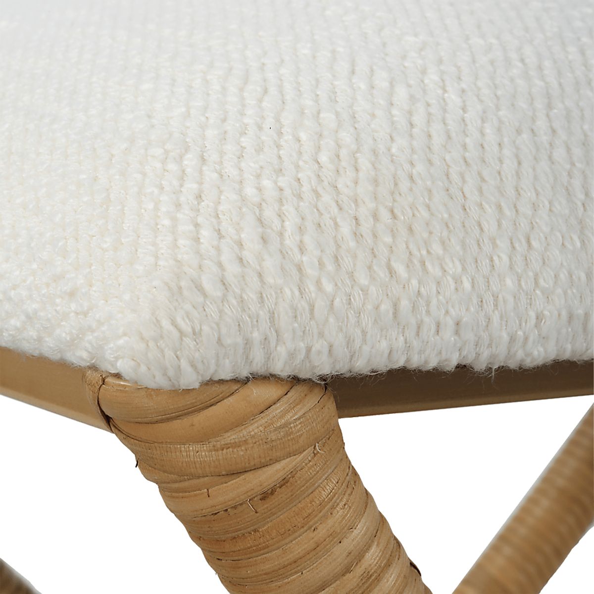 Imbar White Bench | Rooms to Go