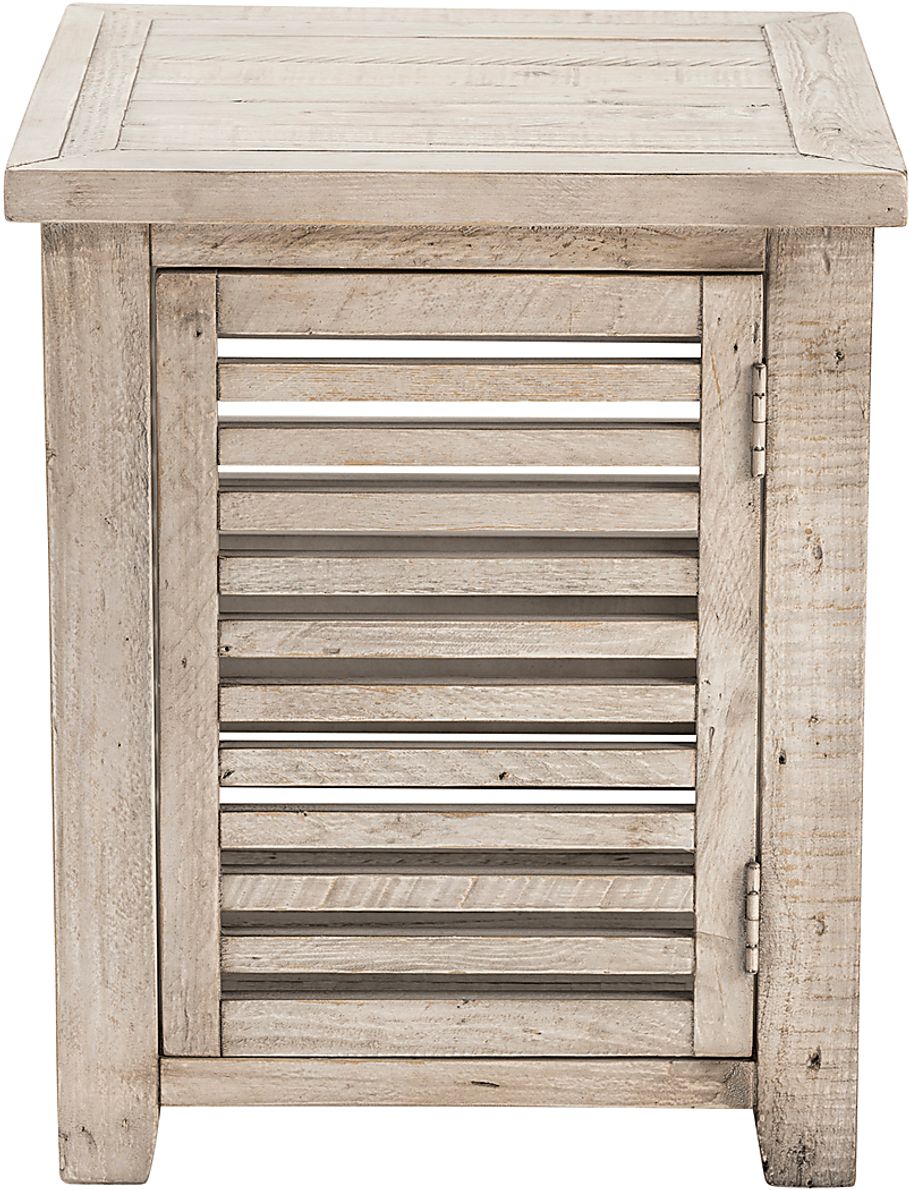 Islelane Cream End Table - Rooms To Go