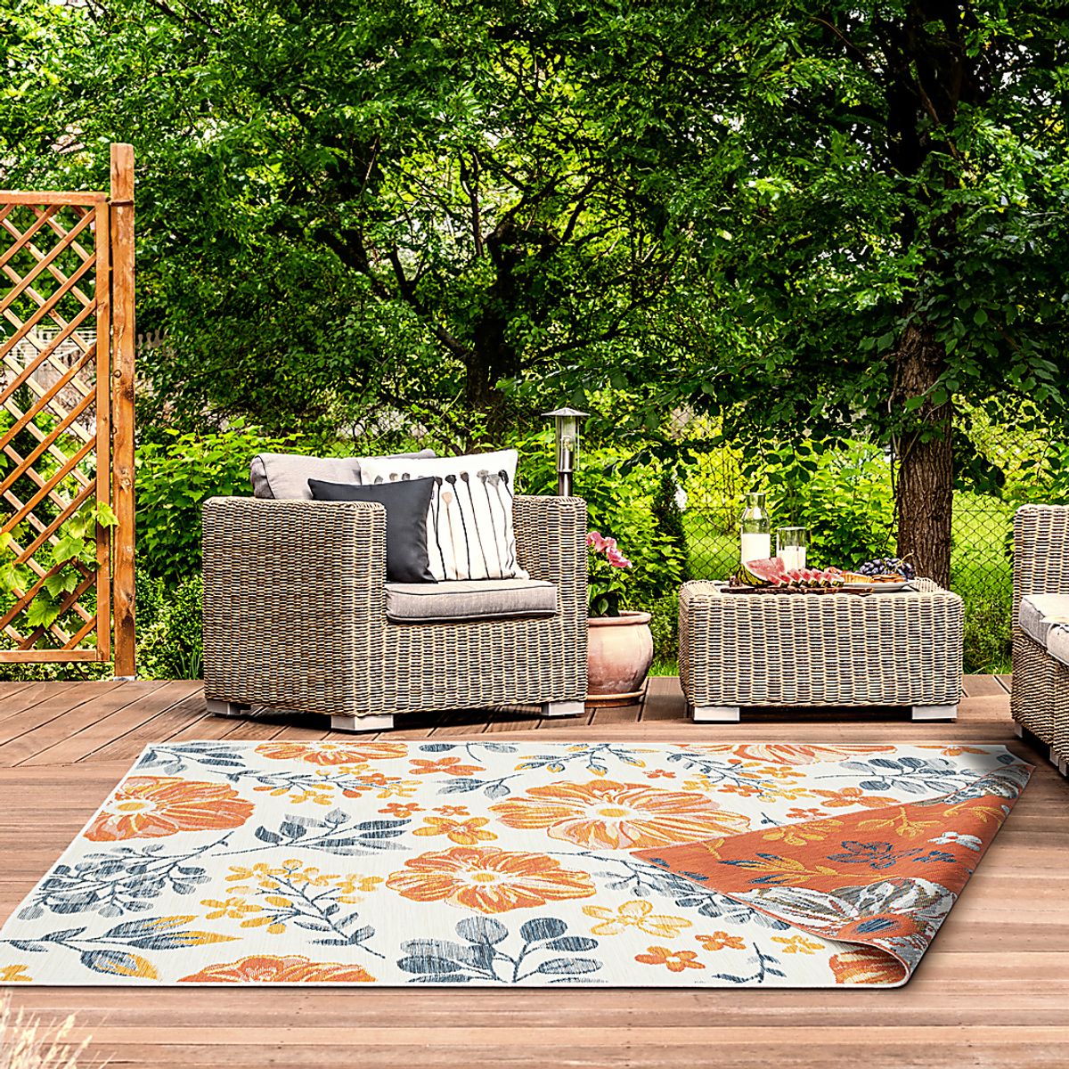 Ismaela Blue,Orange Blue,Orange,Red Outdoor Rugs | Rooms to Go