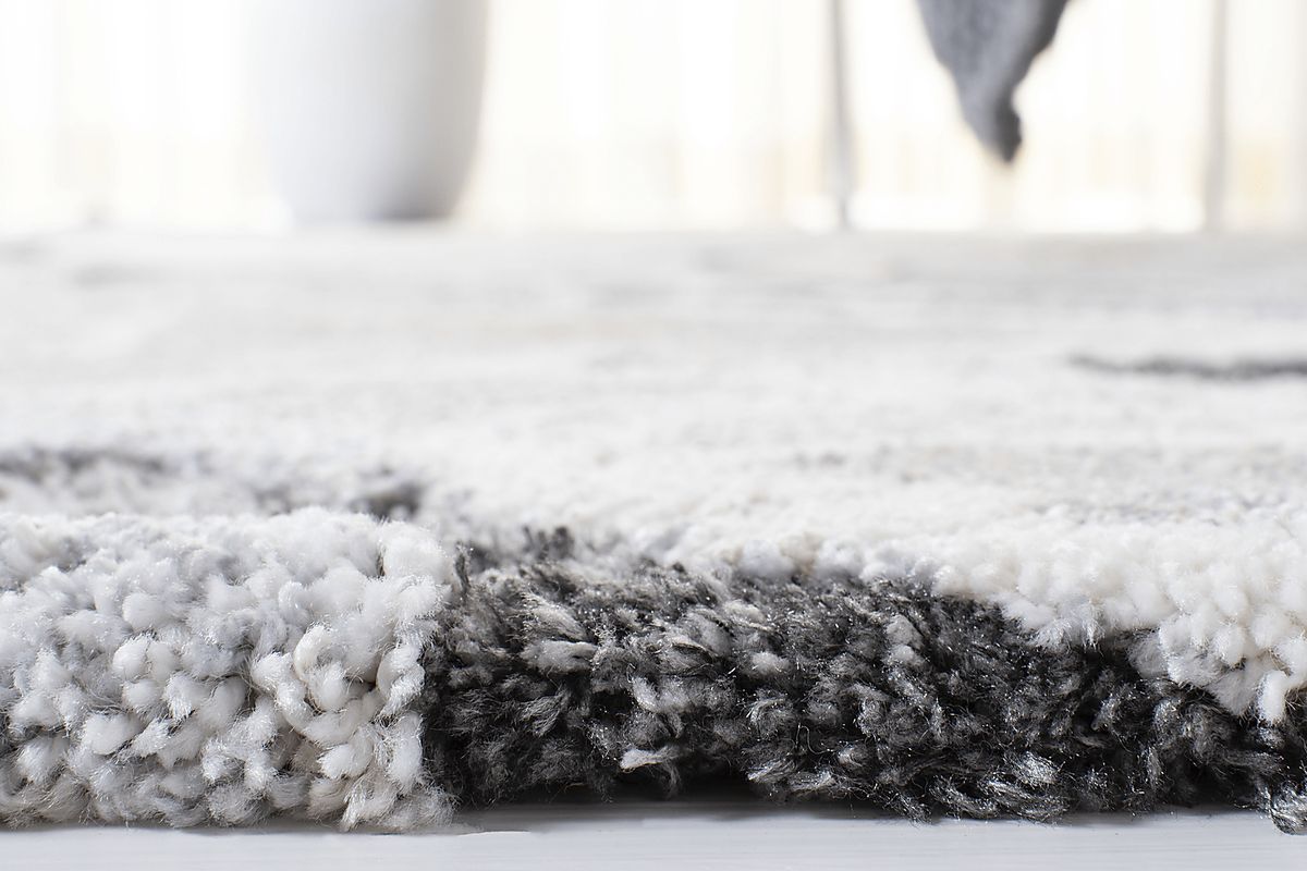 Jace Gray Rug | Rooms to Go