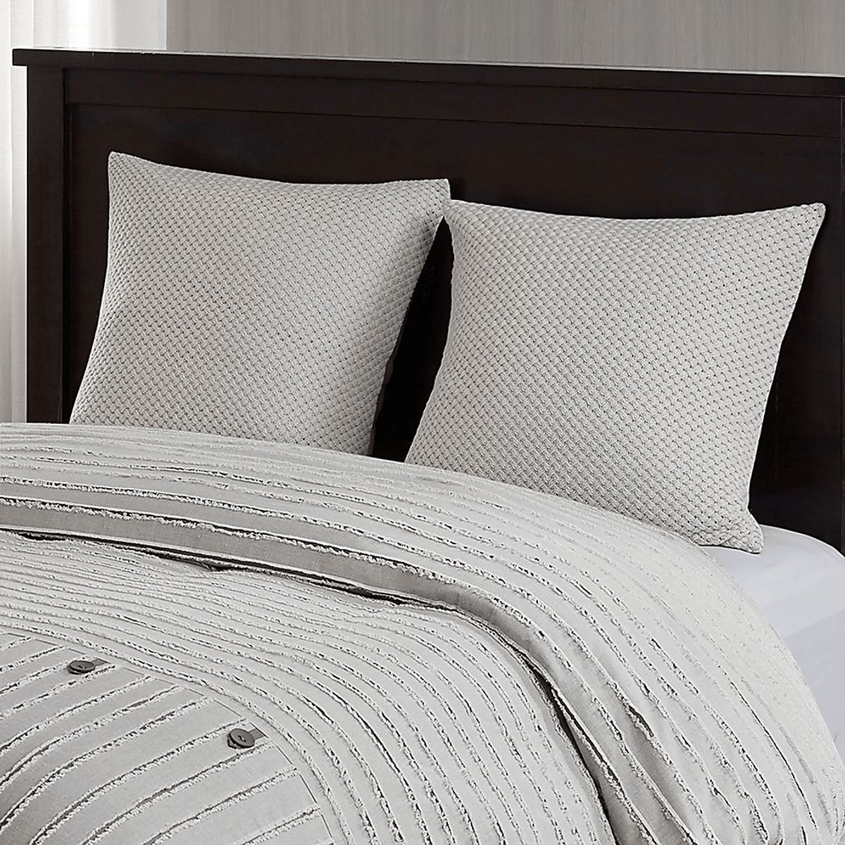 Jennix Gray Queen Comforter Set | Rooms to Go