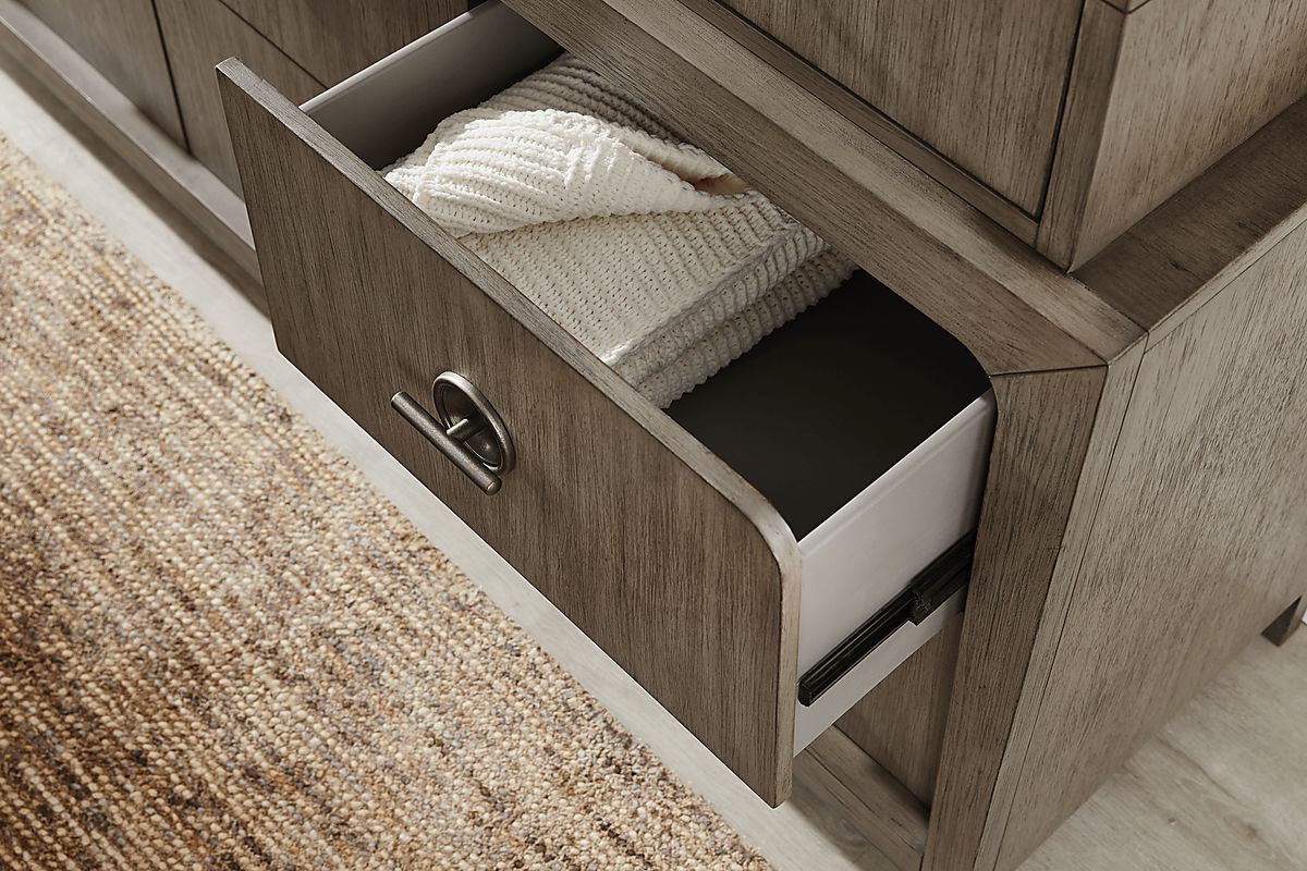 Jetty Beach 5 Pc Gray Queen Bedroom Set With 3 Pc Queen Bed, Dresser ...