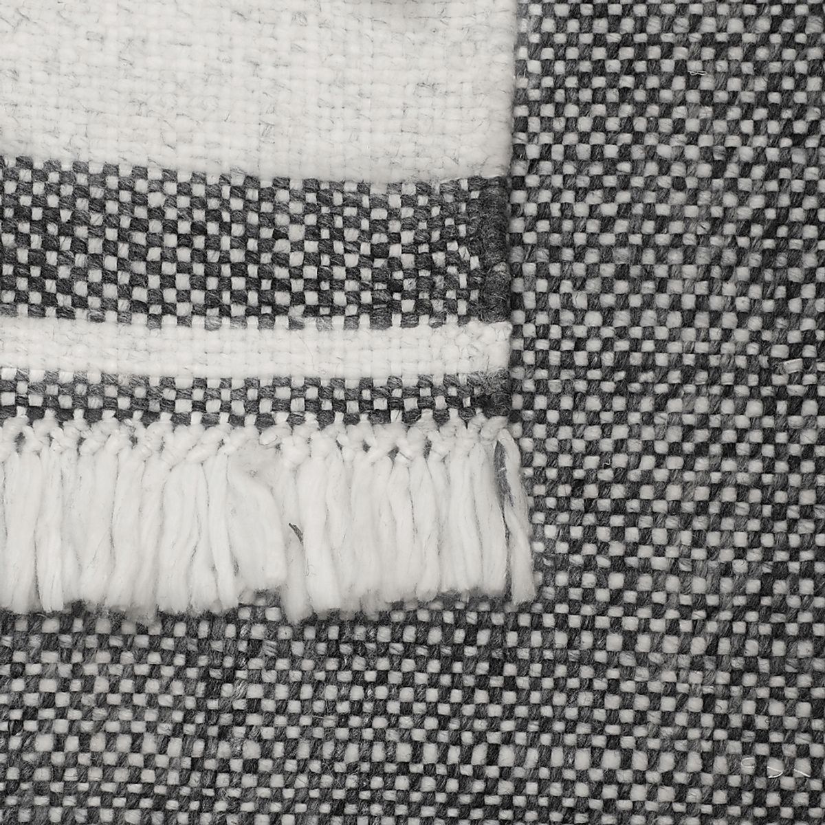 Kebba Steel Gray Rugs | Rooms to Go