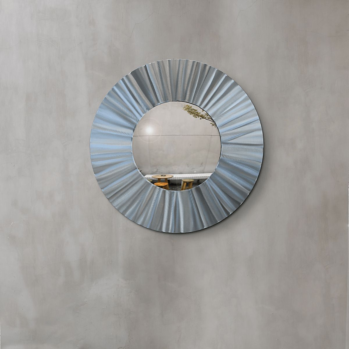 Kenssy Silver Gray Mirror | Rooms to Go