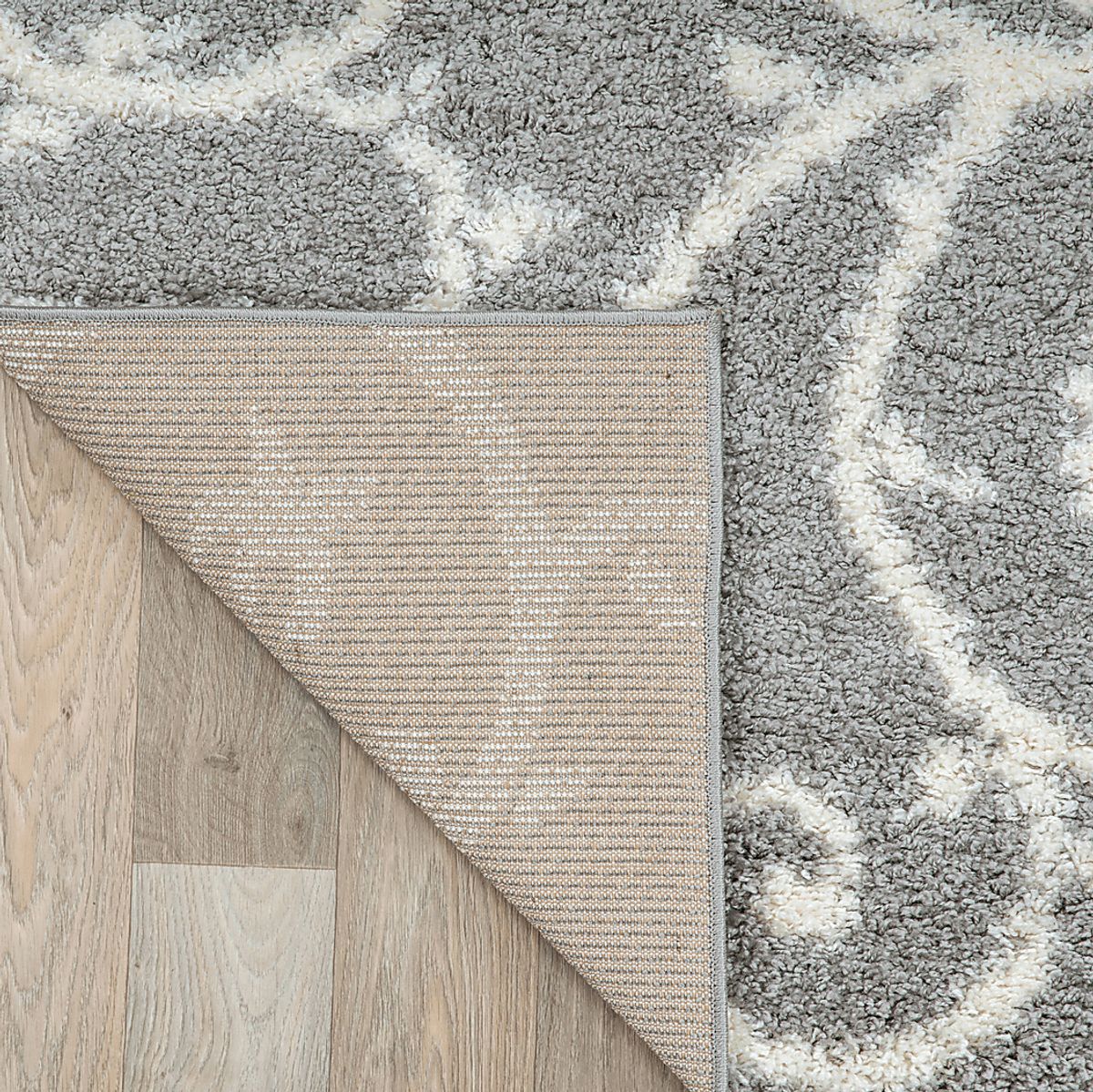 Kerli Gray Rug | Rooms to Go