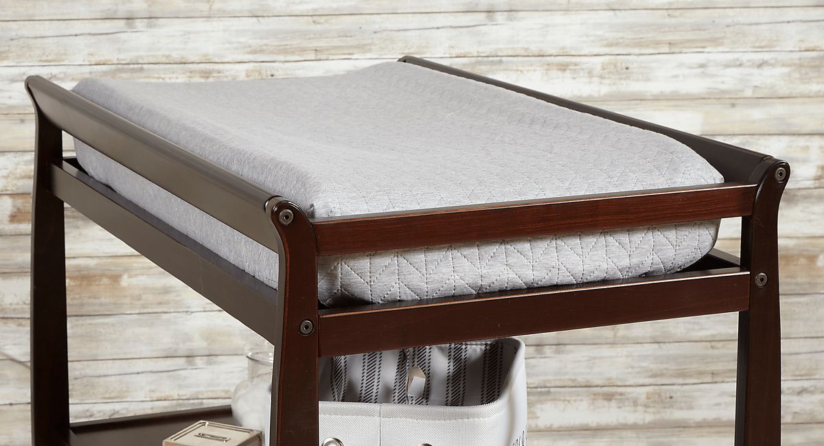 Alvoro Espresso Dark Wood Crib | Rooms to Go