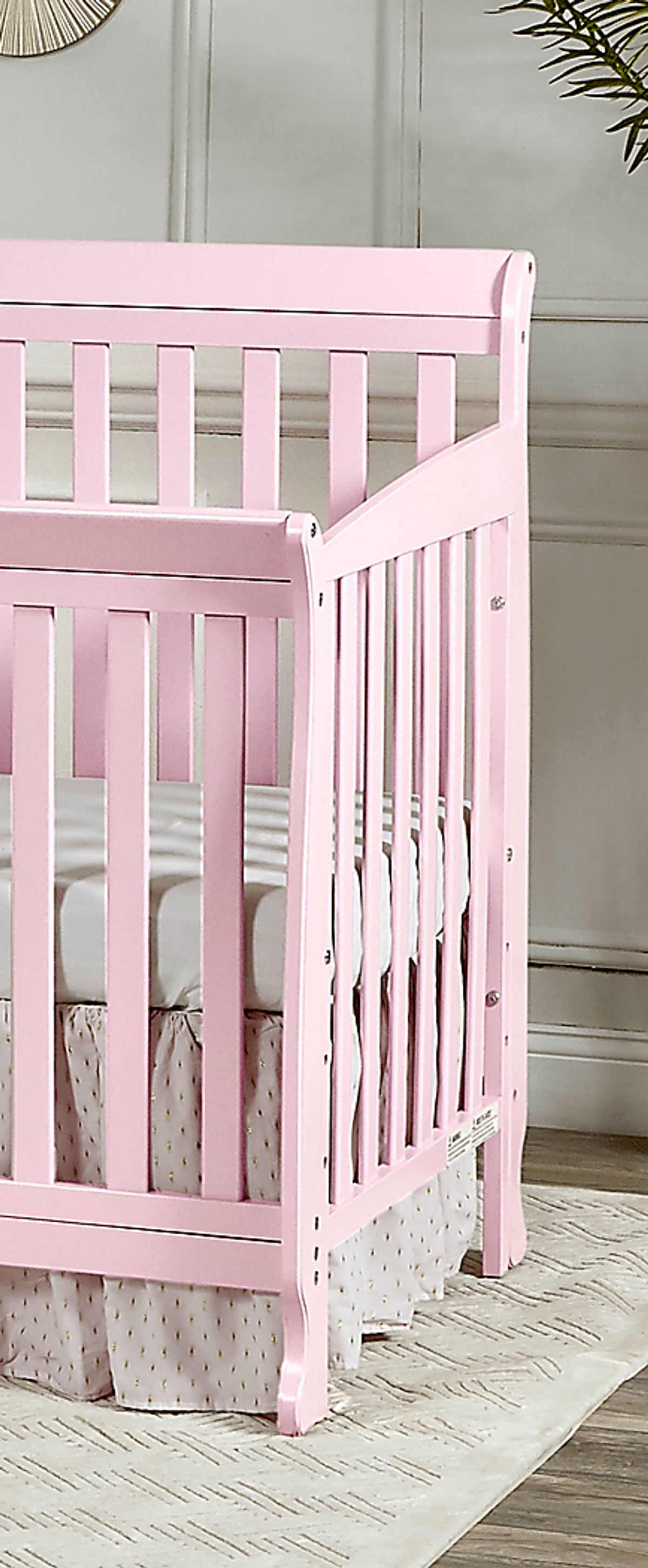 Alvoro Pink Colors Crib | Rooms to Go