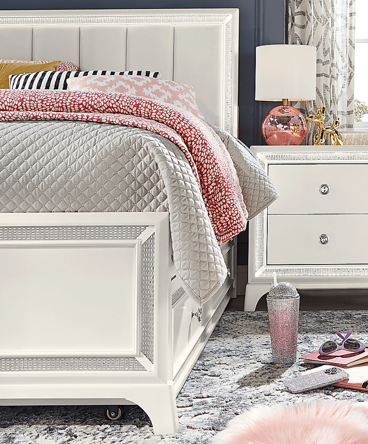 Alyssa White Colors,White Twin Bedroom Set With Single Pedestal Desk ...