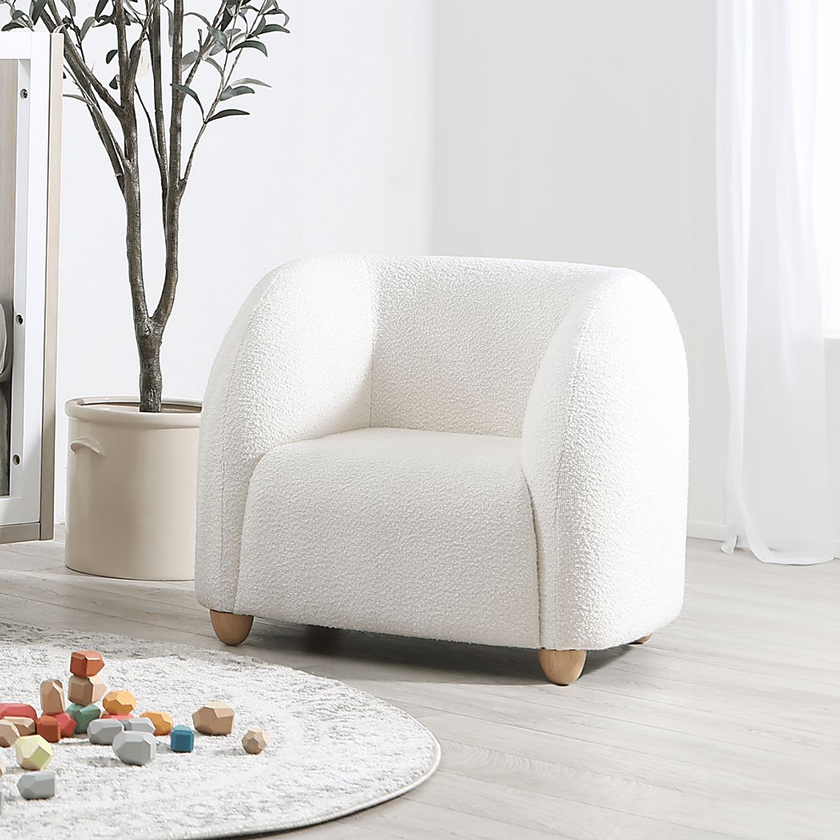 Catula Cream Beige Boucle Accent Chair | Rooms to Go