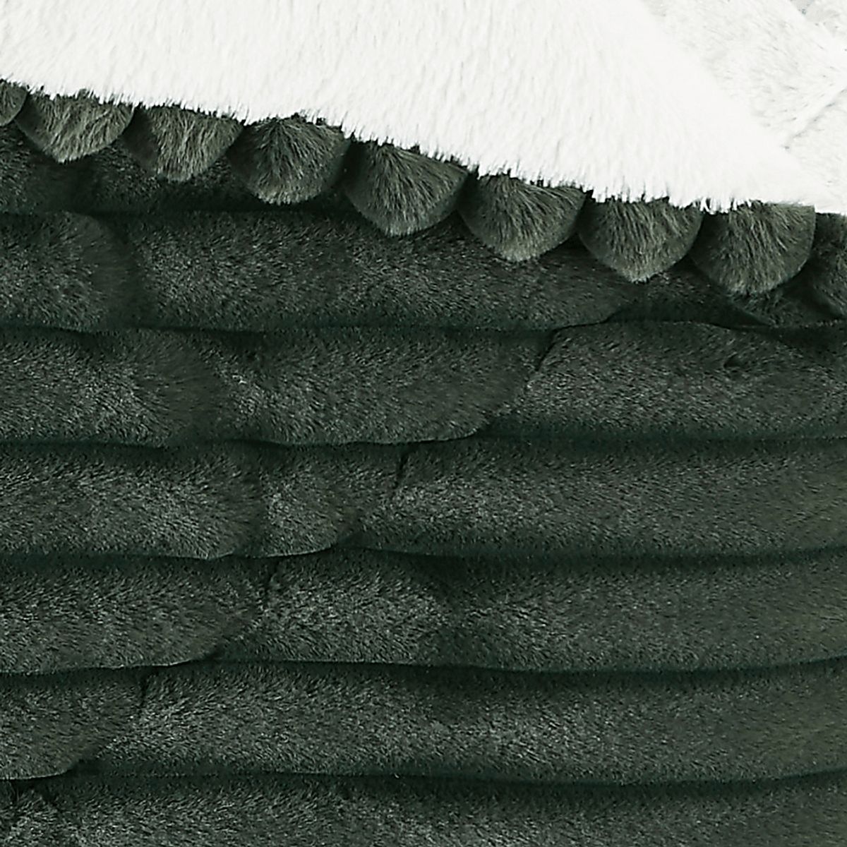Josip Green Polyester Fabric Faux Fur Throw | Rooms to Go