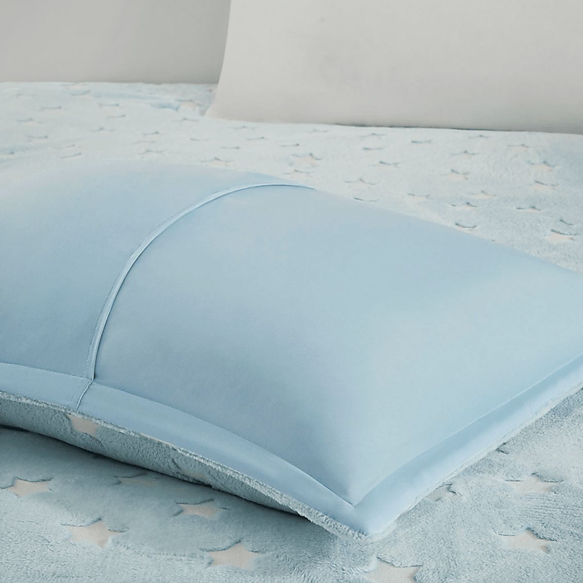 Plush Hearts Aqua Blue Full/Queen Comforter Set | Rooms to Go