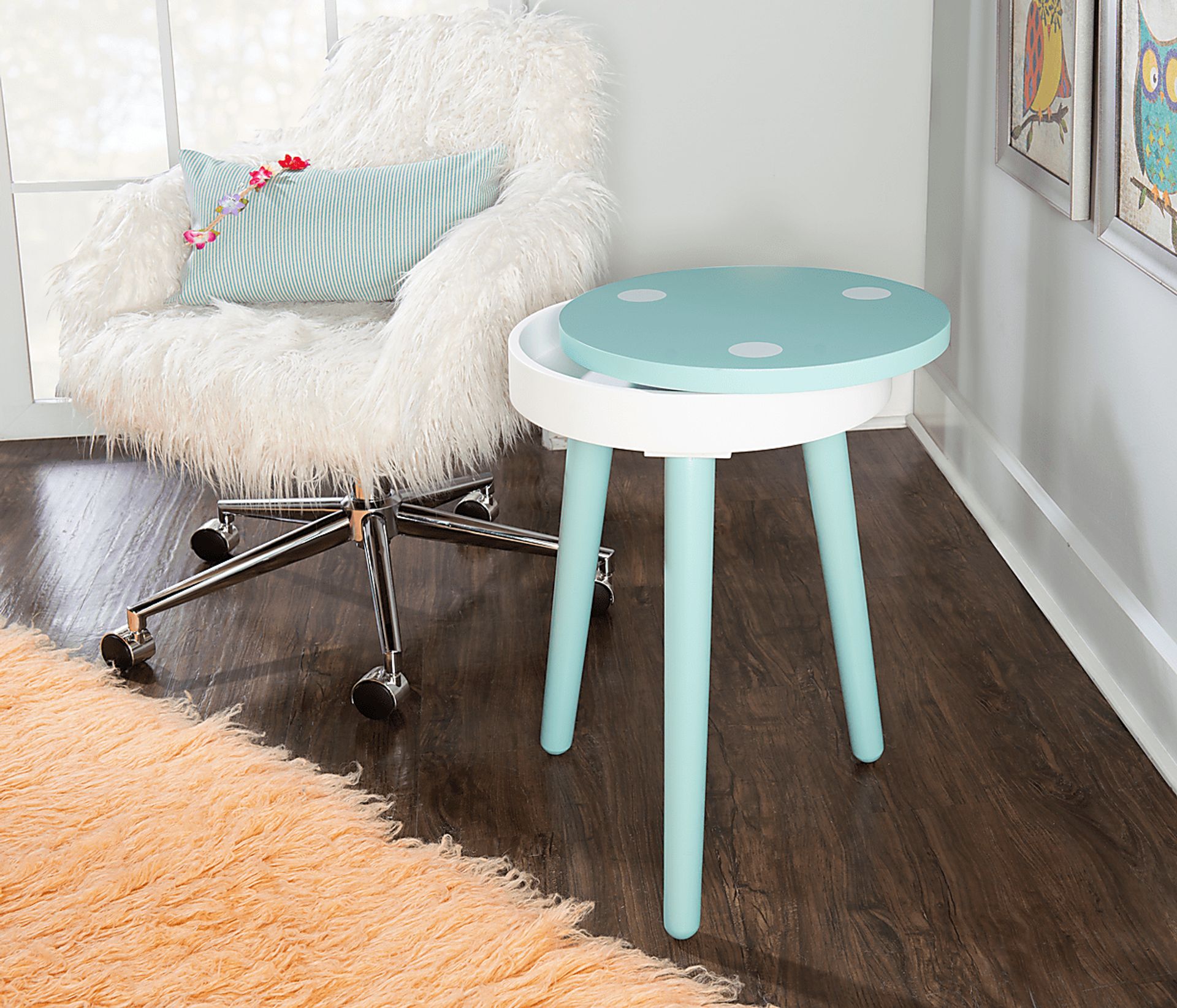 Kids Wafer Blue Colors Accent Table | Rooms to Go