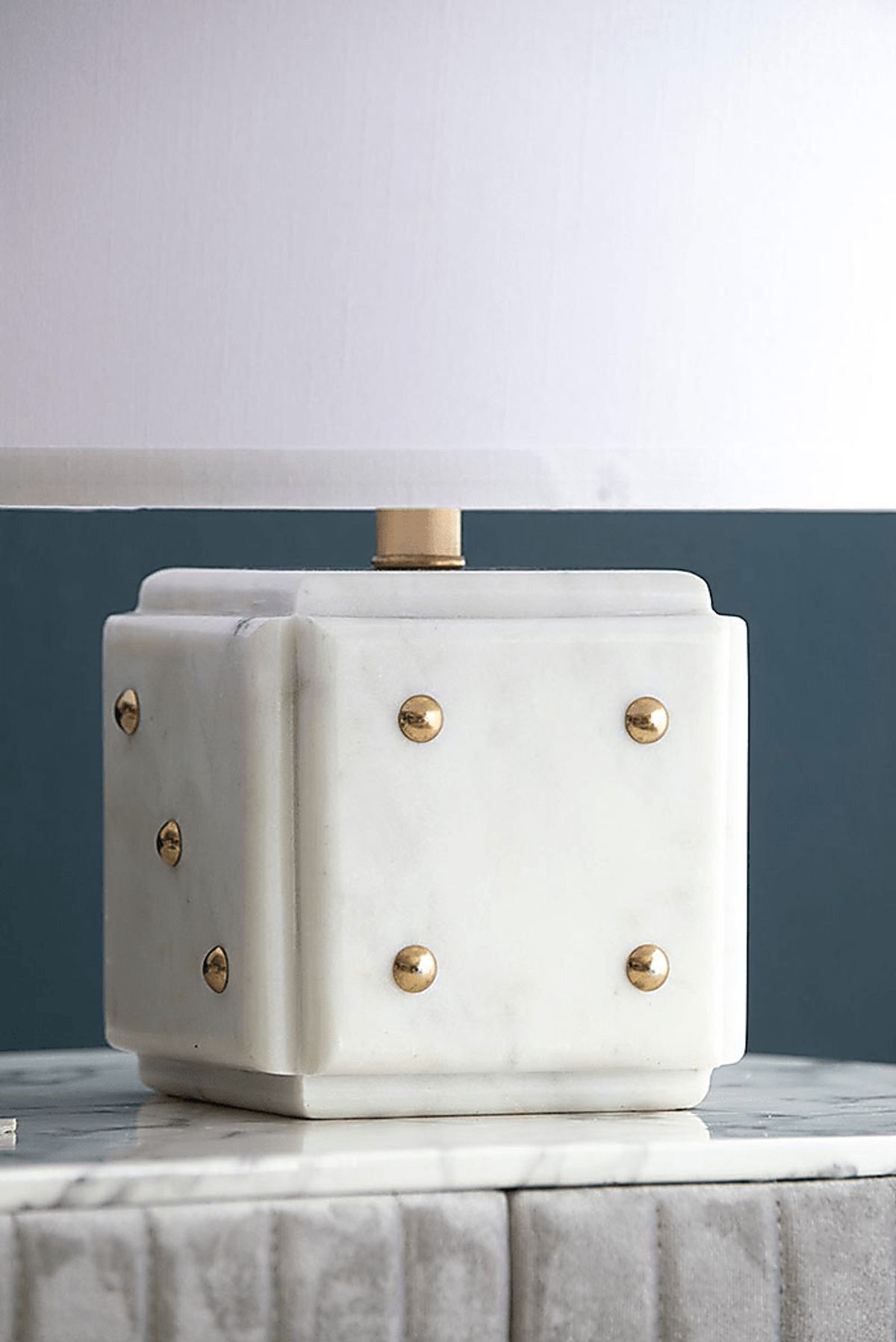 Klinger Shade White Table Lamp | Rooms to Go