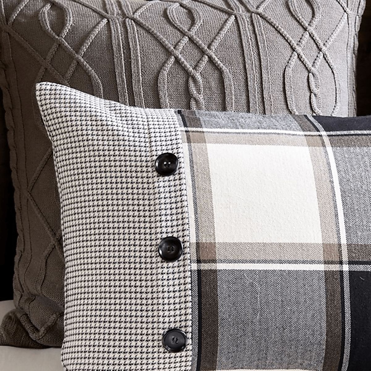 Kyndle Brown King Comforter Set | Rooms to Go