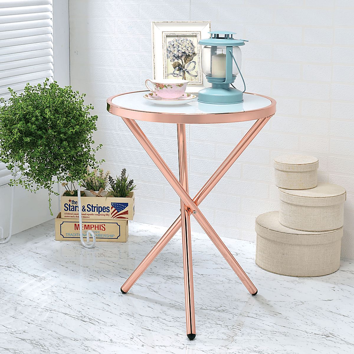 Lajita Metal,Rose Gold Accent Table | Rooms to Go