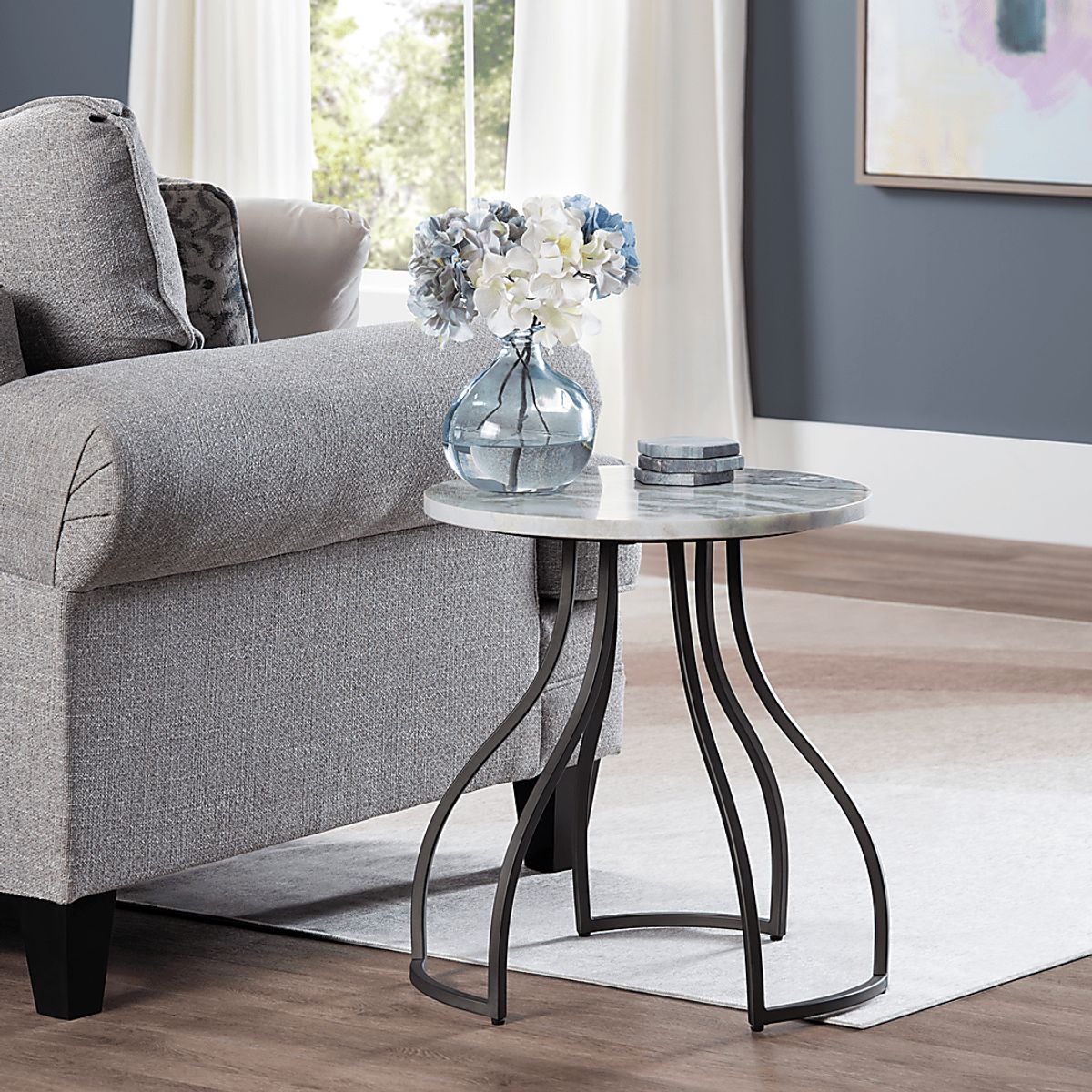 Lochner Green End Table | Rooms to Go
