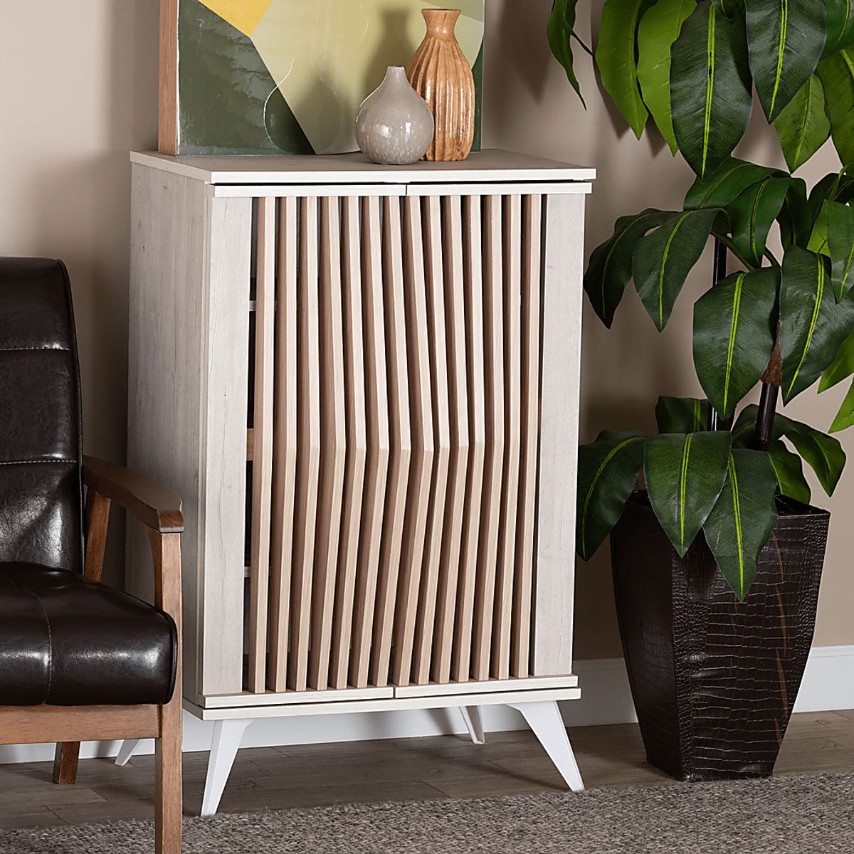 Louvenia Gray Light Accent Cabinet | Rooms to Go