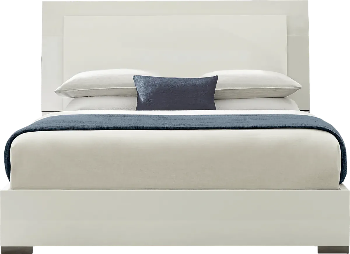 Luma Vista White Colors,White 3 Pc Queen Bed | Rooms to Go