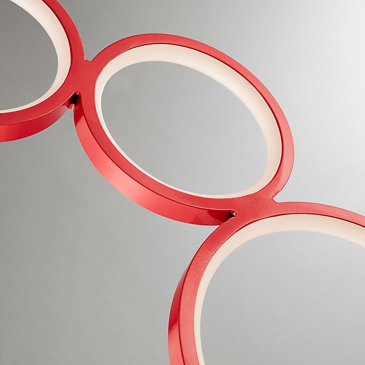 Magna Circle Red Table Lamp | Rooms to Go
