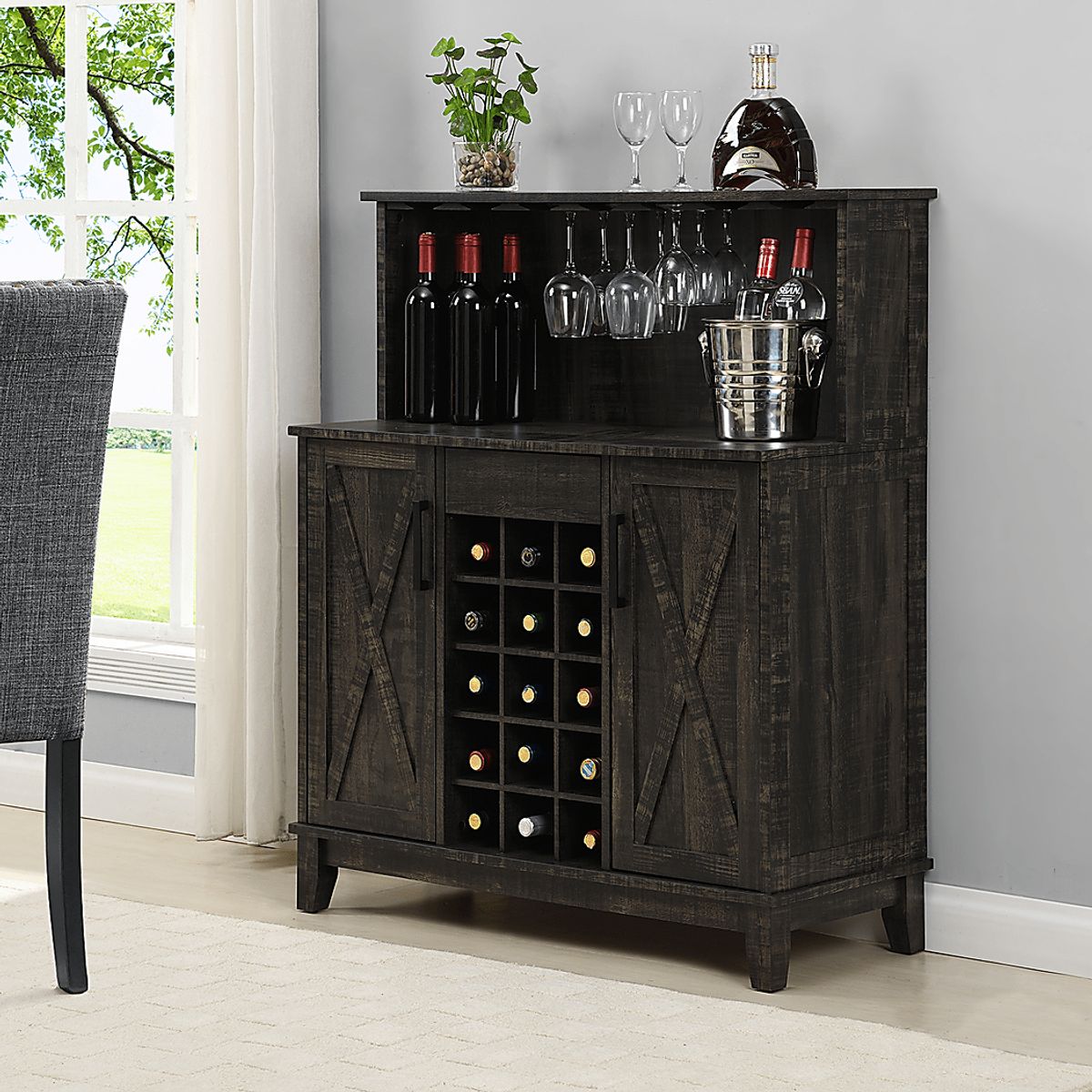 Mankato Charcoal Gray Bar Cabinet | Rooms to Go