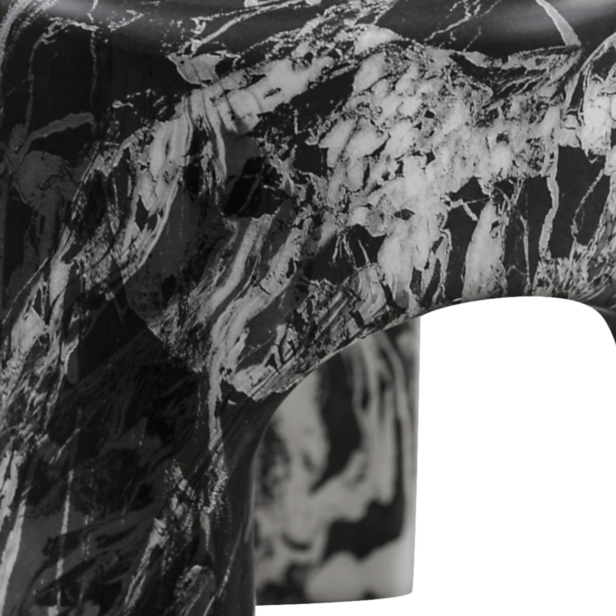 Marcita Black Black,Colors Accent Side Table | Rooms to Go