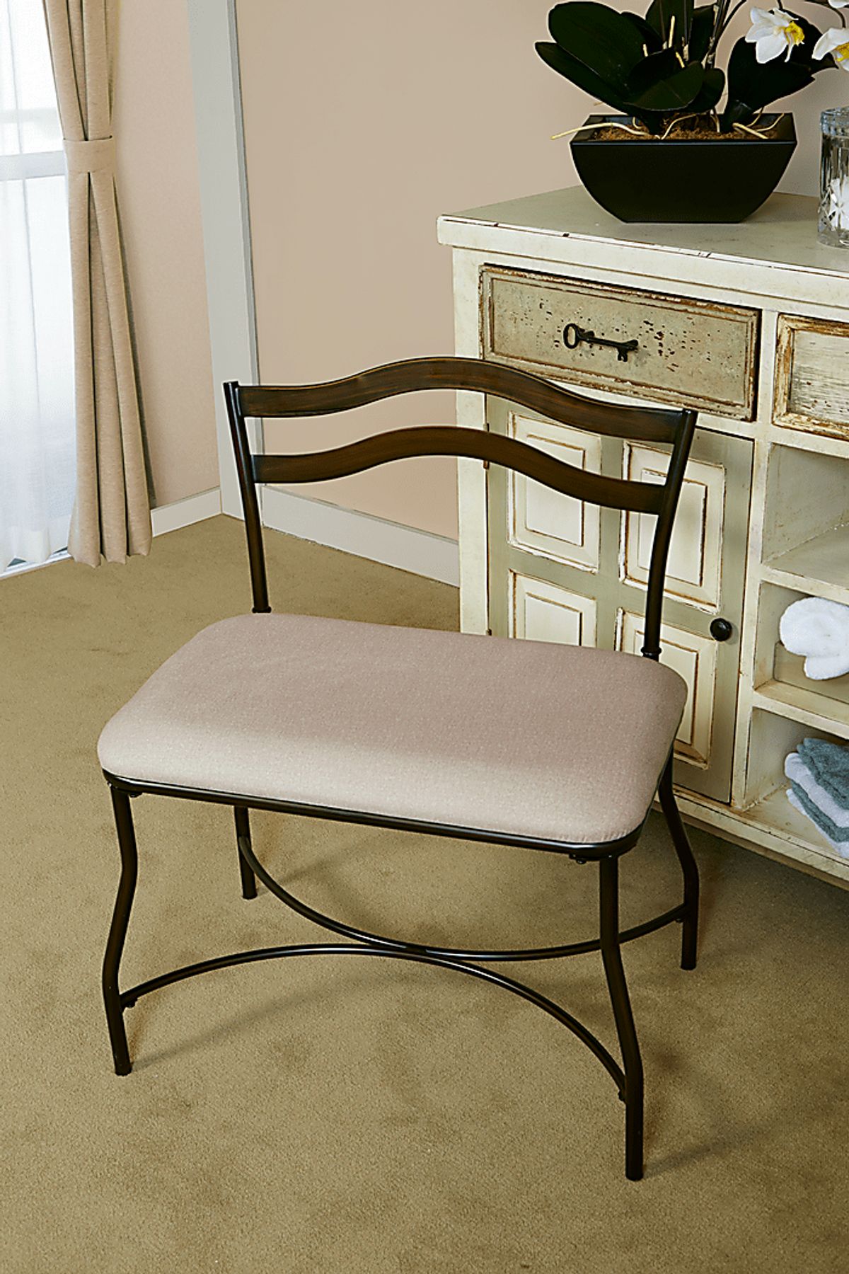 Marlene Ivory Light Wood,White Vanity Bench | Rooms to Go