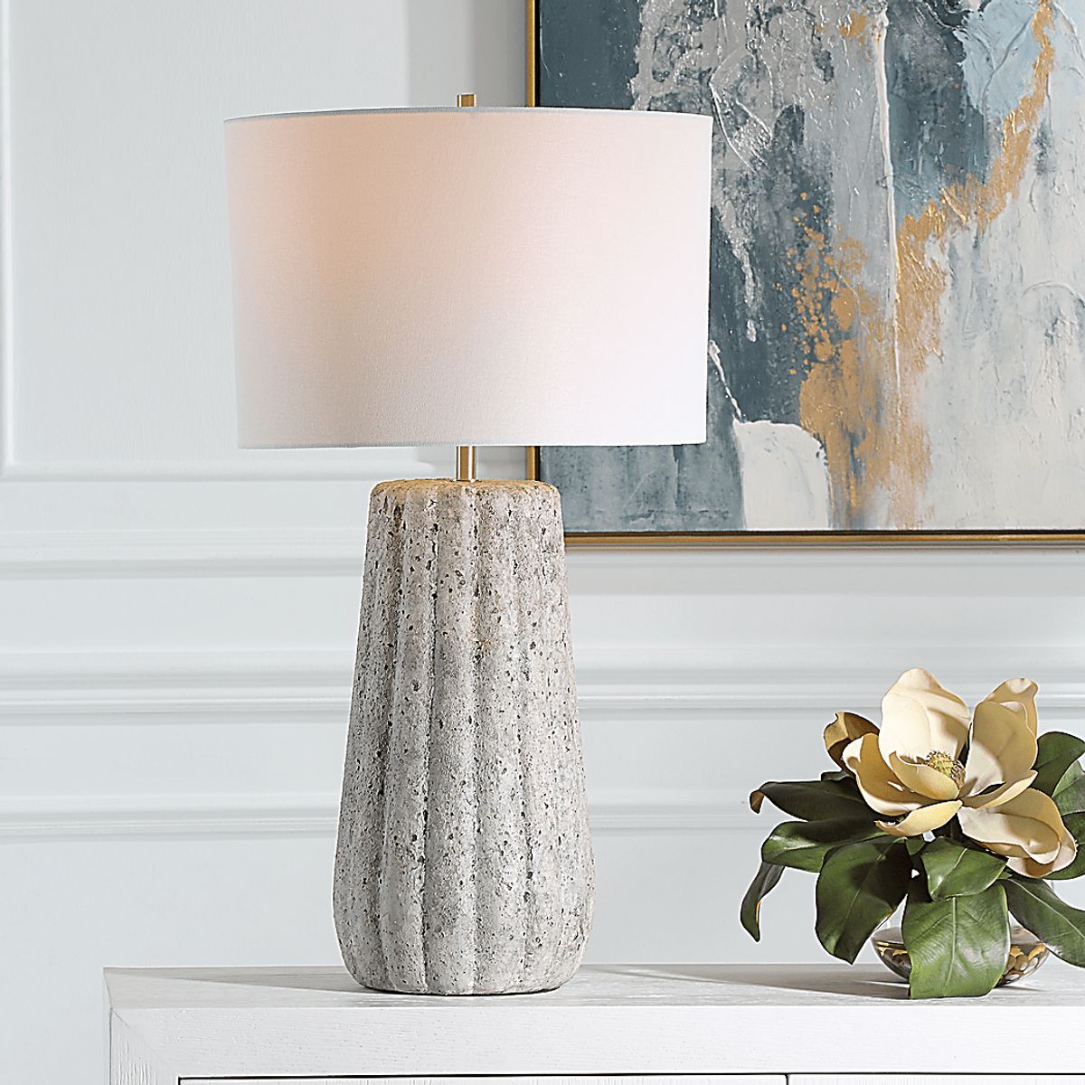 Martinque Peak Gray Table Lamp | Rooms to Go