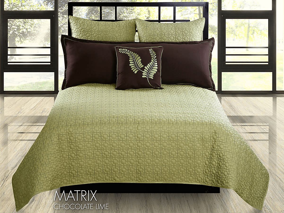 Matrix Green Polyester Fabric 5 Pc Queen Bed Linen Set | Rooms to Go