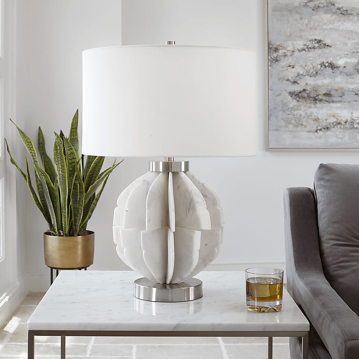 Maverick Island White Table Lamp | Rooms to Go