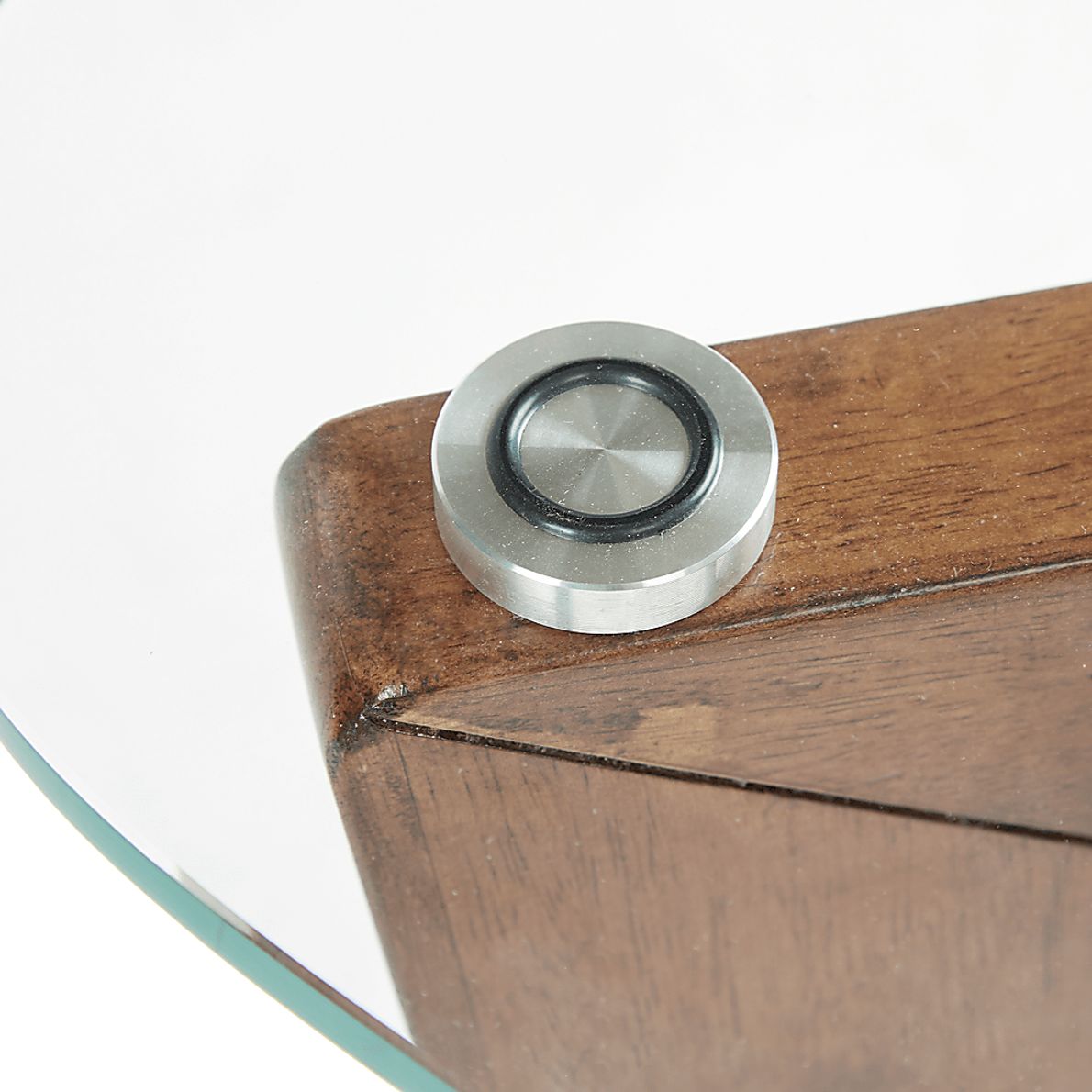 Meserole Brown Cocktail Table - Rooms To Go