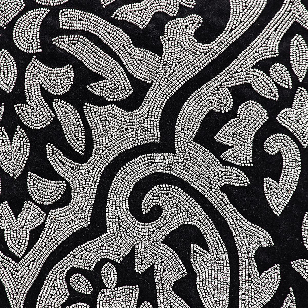 Midzi Black Accent Pillow | Rooms to Go