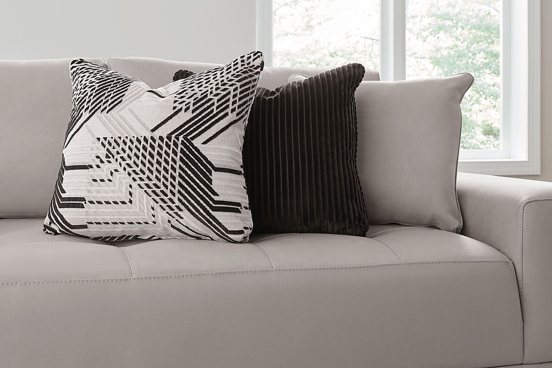 Drew & Jonathan Milano Platinum Beige Polyester,Polyurethane Fabric 4 ...