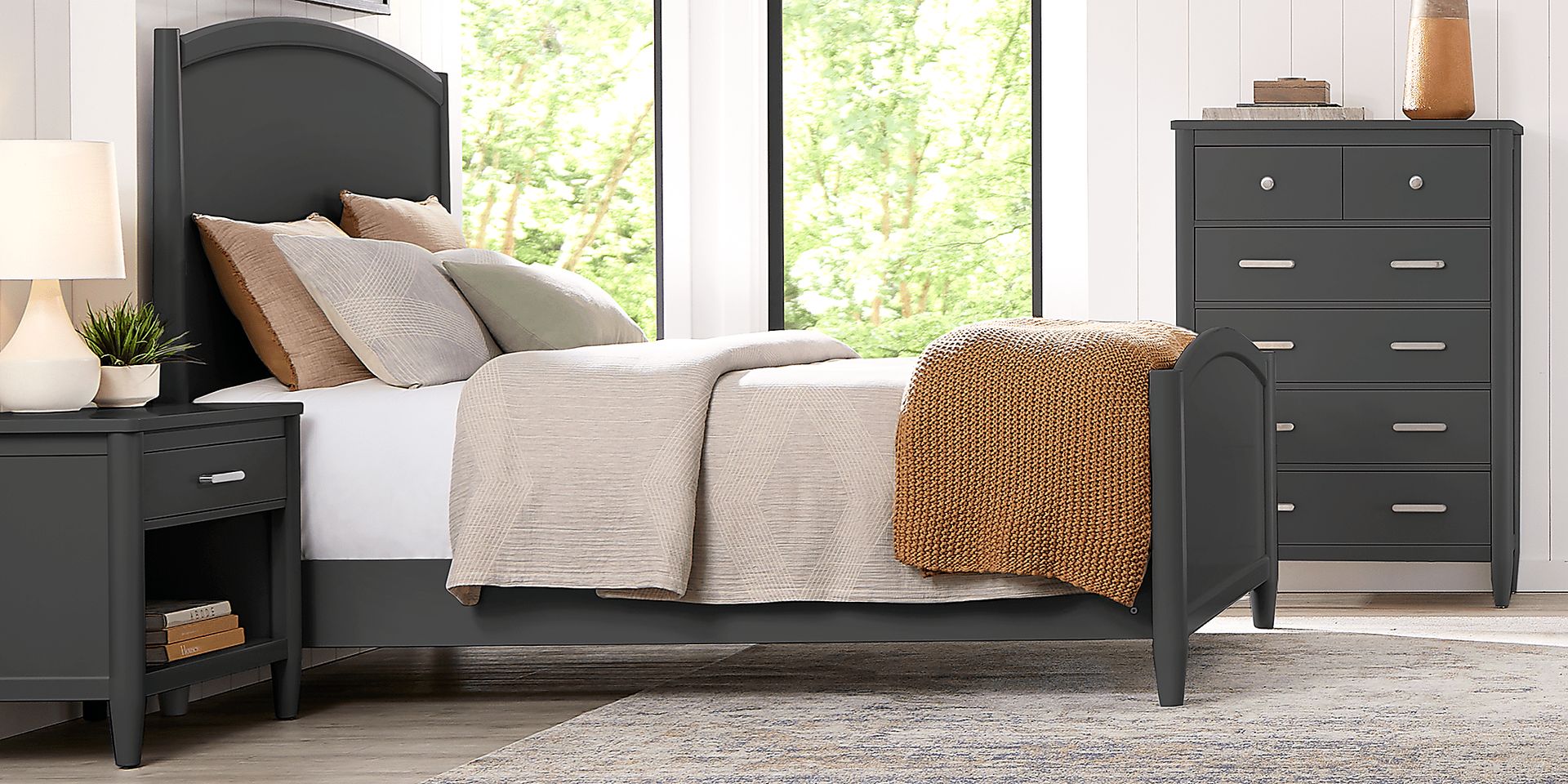 Modern Villa Iron Ore 5 Drawer Chest | Rooms to Go